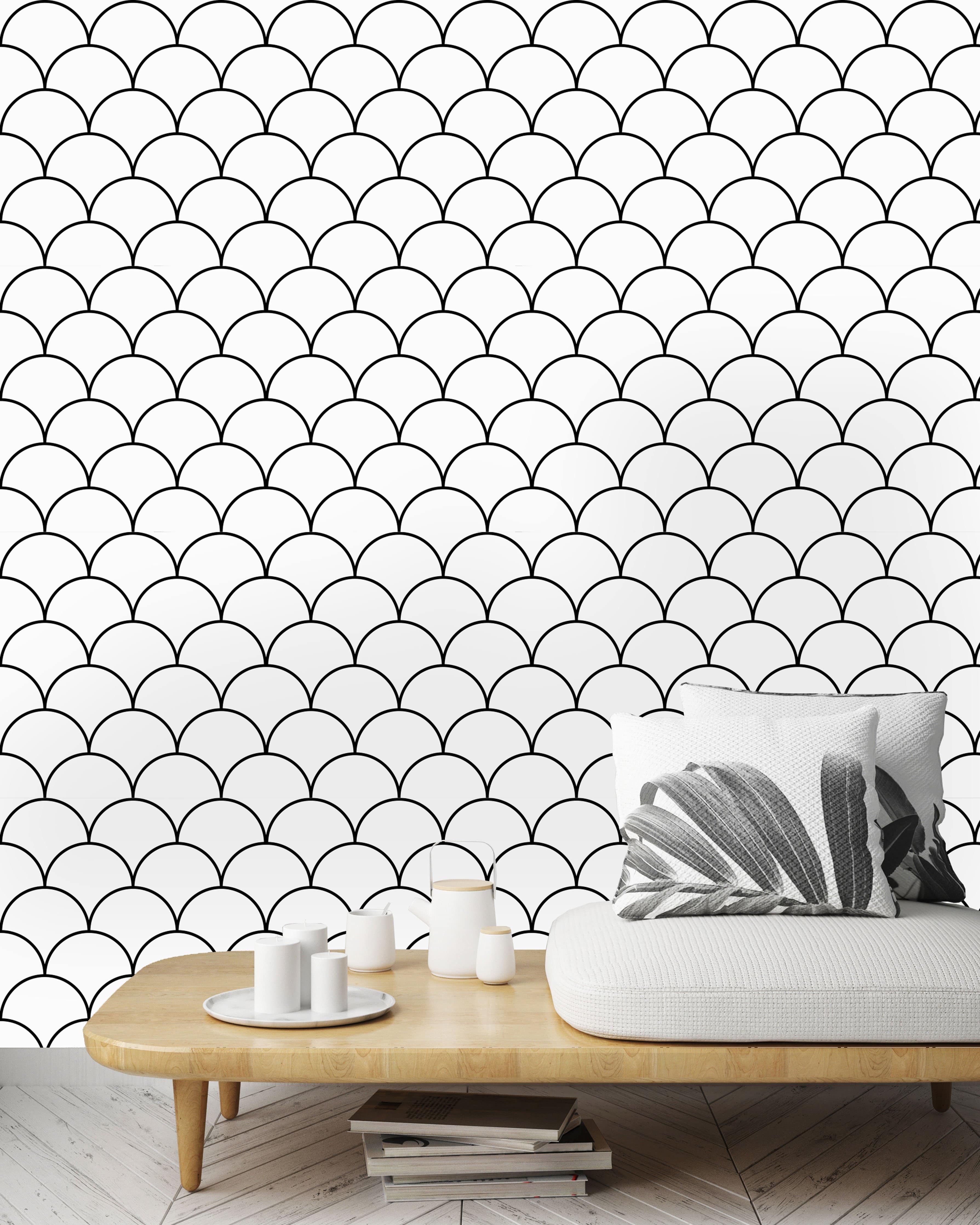 Black and White Scallops Wallpaper