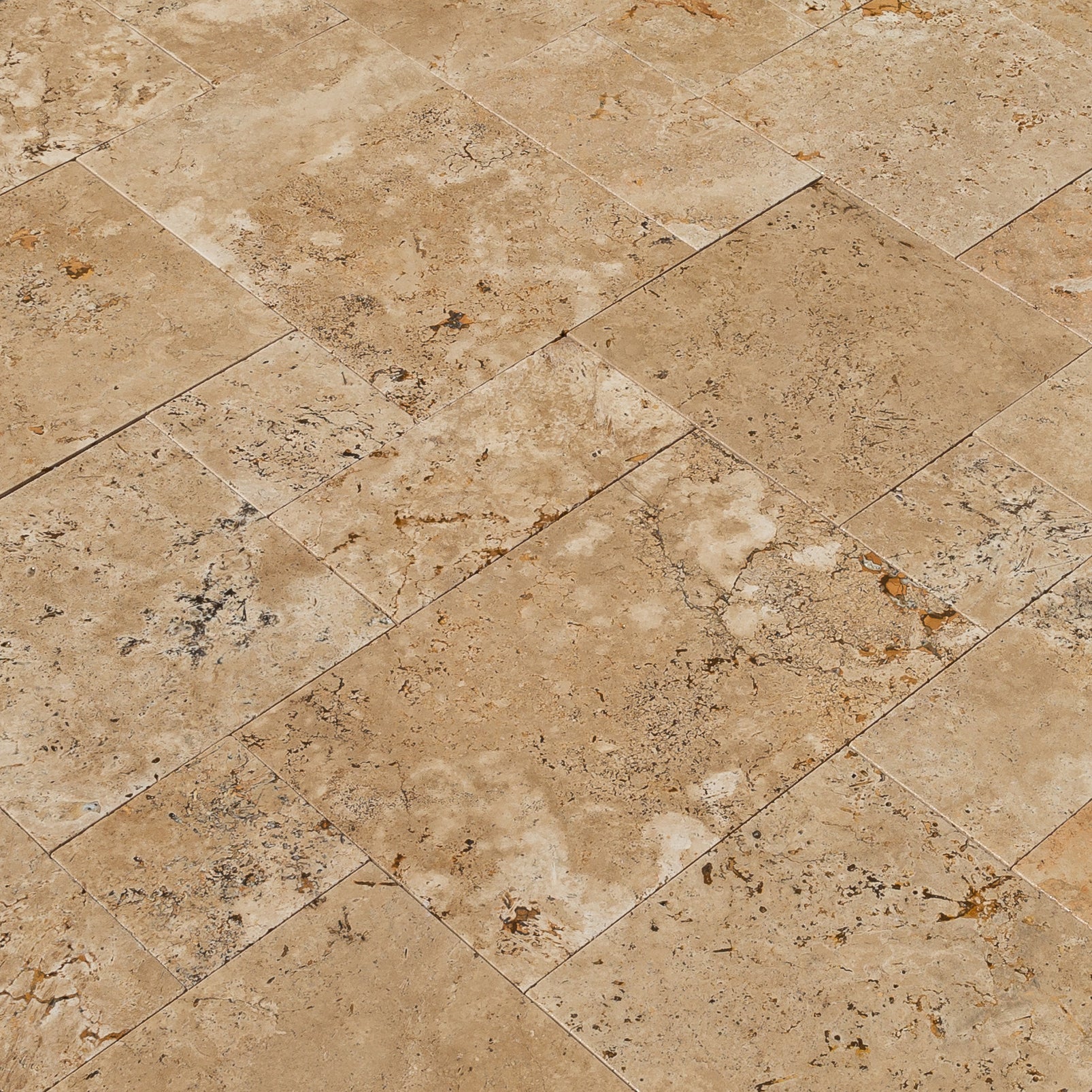 Travertine Aspendos Beige Pattern Tumbled Pavers