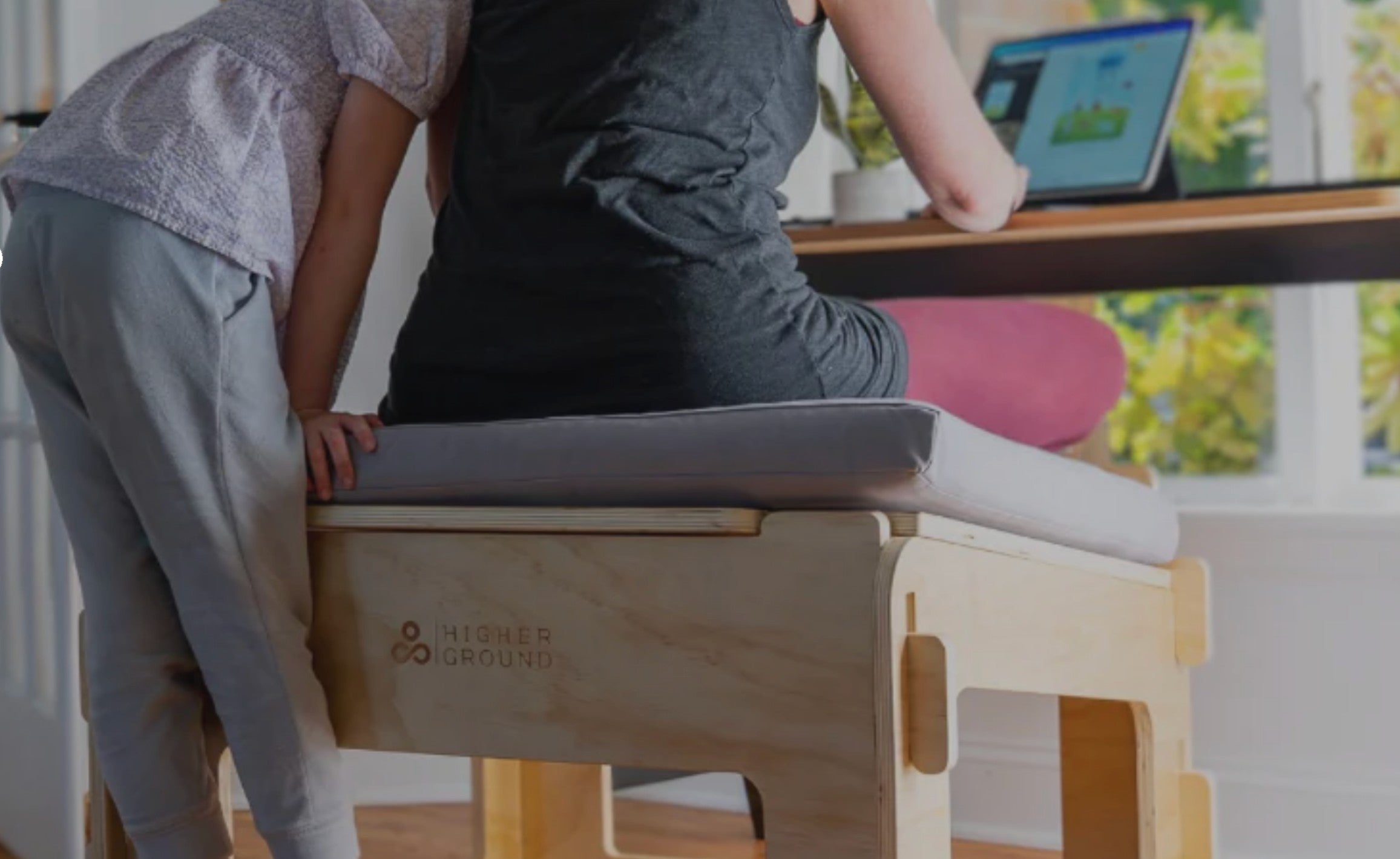 Active Sitting Chair Ergonomic Adjustable Angle Platform Design for Me
