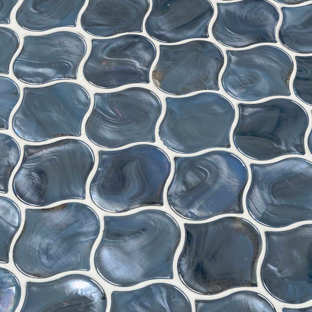 MSI Blue Shimmer Arabesque Glass Mesh-Mounted Mosaic Tile Pattern