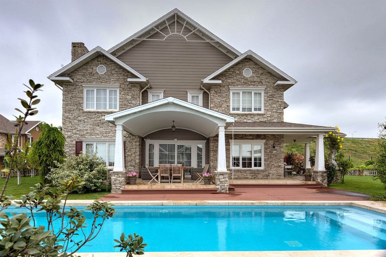 Sierra Ash Slate Look Manufactured Stone Handmade Veneer